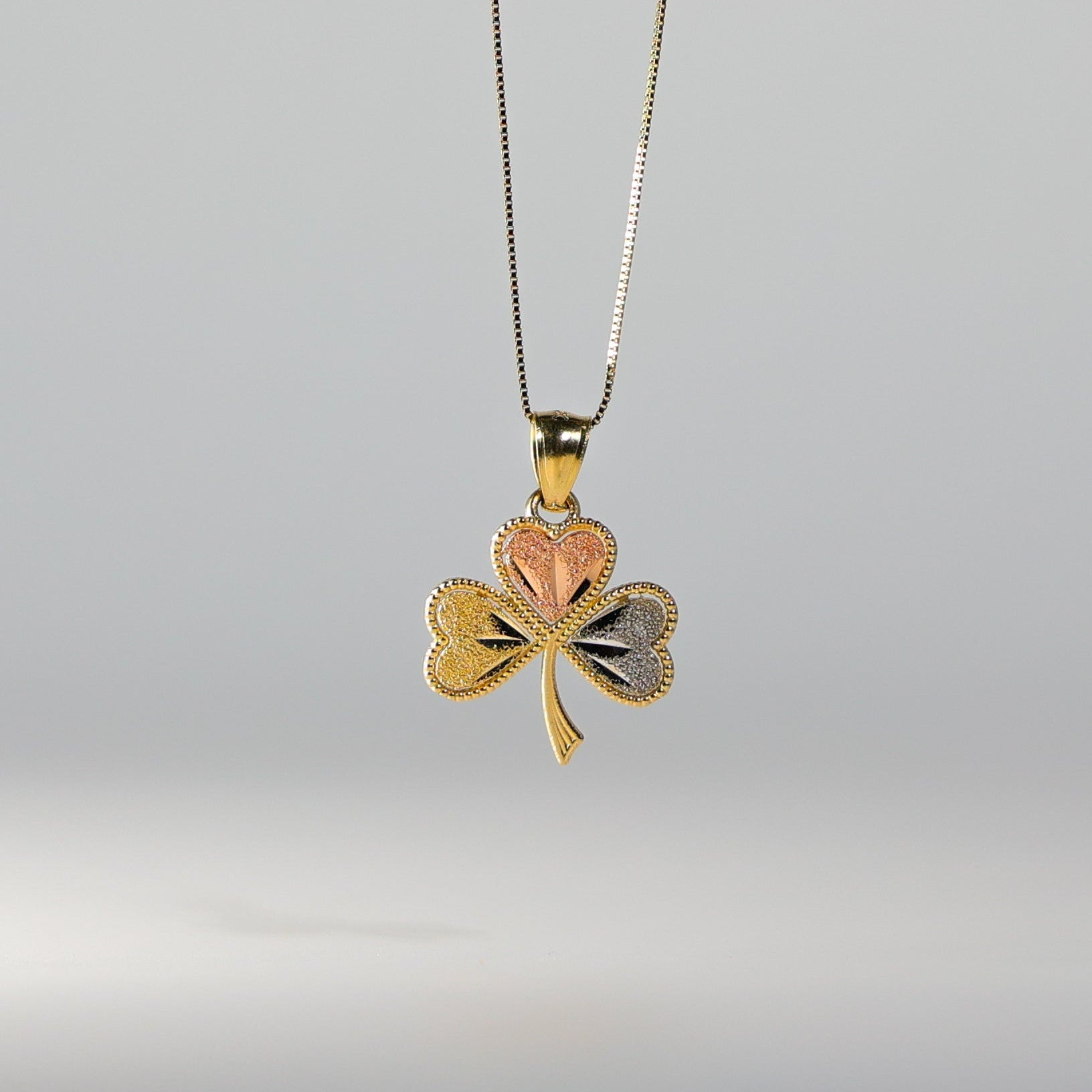 Charlie & Co Jewelry | Gold Heart Clover Pendant Three-Tones | 14K ...